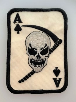 U.S. Army Vietnam War Ace DEATH CARD cloth patch.